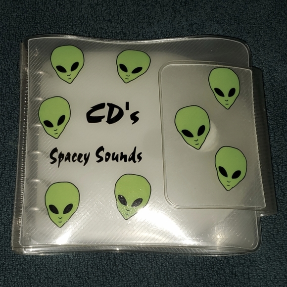 Sparkler Plenty | Other | Vintage 996 Spacey Sounds Alien Cd Case So ...